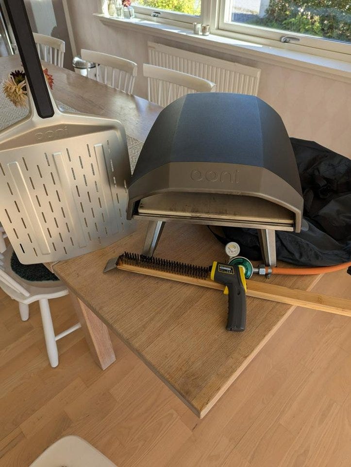pizzaugn Ooni koda 12 med tillbehör | Blocket