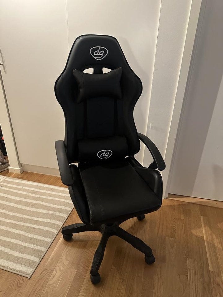 Gamingstol Dacota Gaming Falcon | Blocket