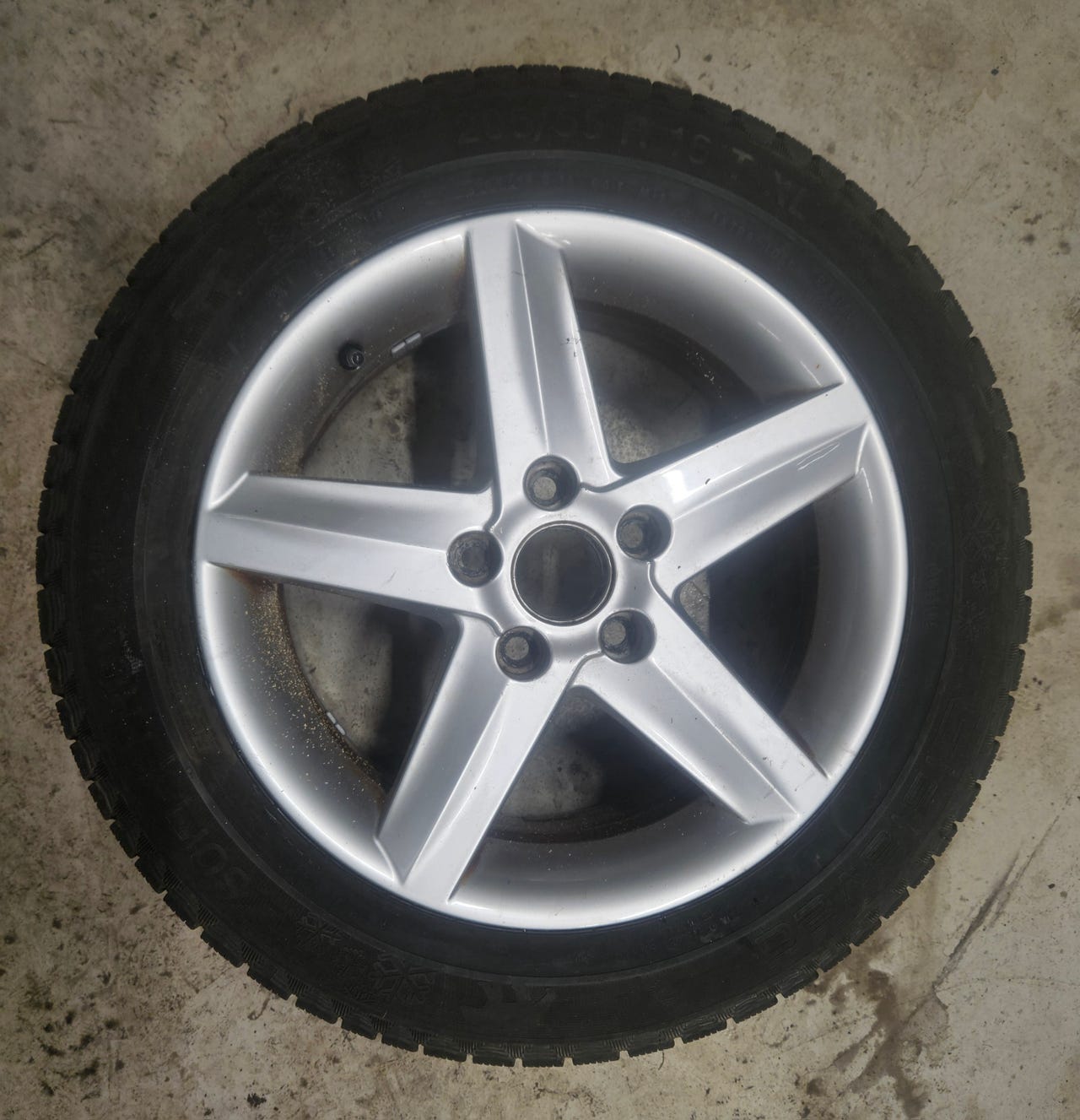 4st Seat aluminum fälgar 5x112 med dubbfridäck | Blocket