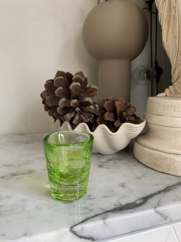Kosta Boda Mine snapsglas – grönt, Ulrica Hydman-Vallien | Blocket