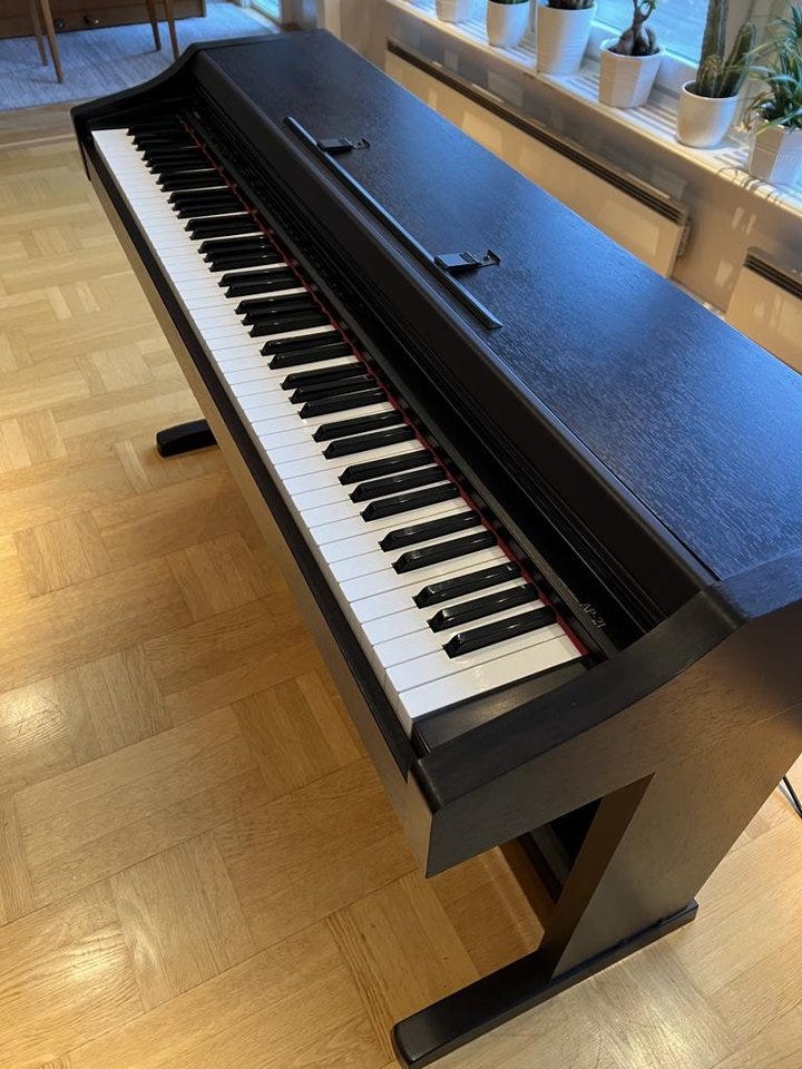Piano, elektriskt | Blocket