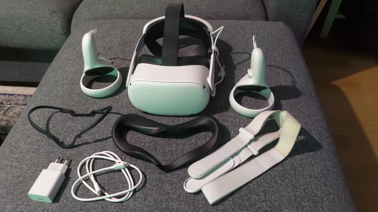 Oculus Quest 2. 256 Gb. Elite rem med batteripack | Blocket