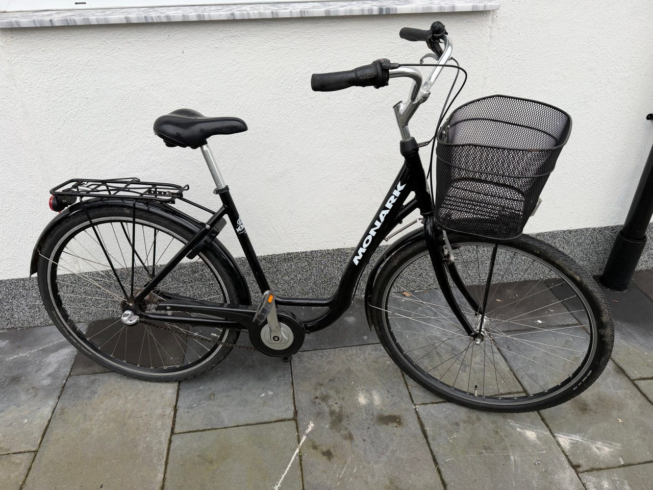 Monark Klassisk Damcykel Svart | Blocket