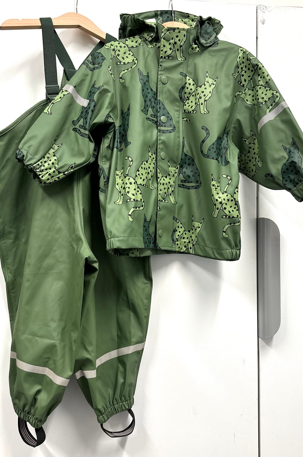 LINDEX / FIX regnställ / regnkläder (regnjacka + byxa) i galon i närapå nyskick | Blocket