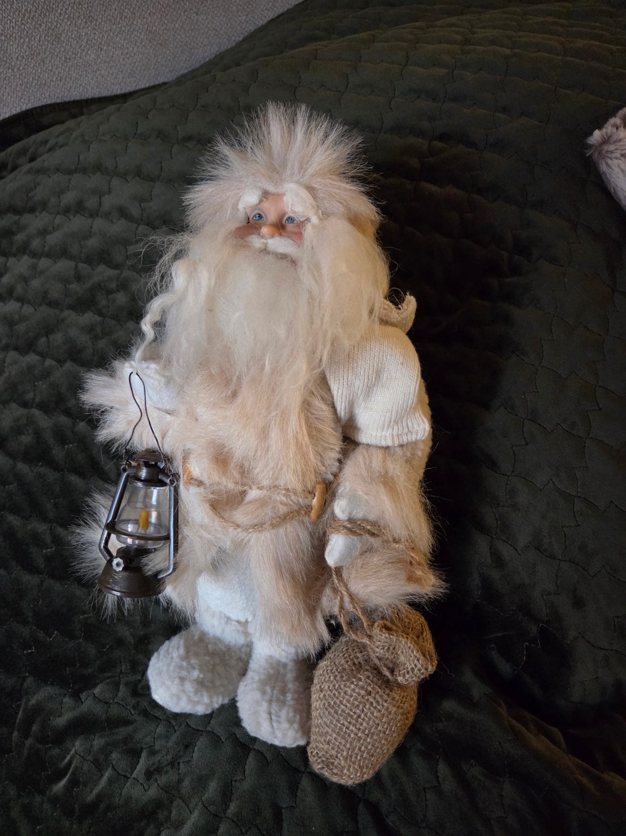 Exklusiv tomte i fina material | Blocket