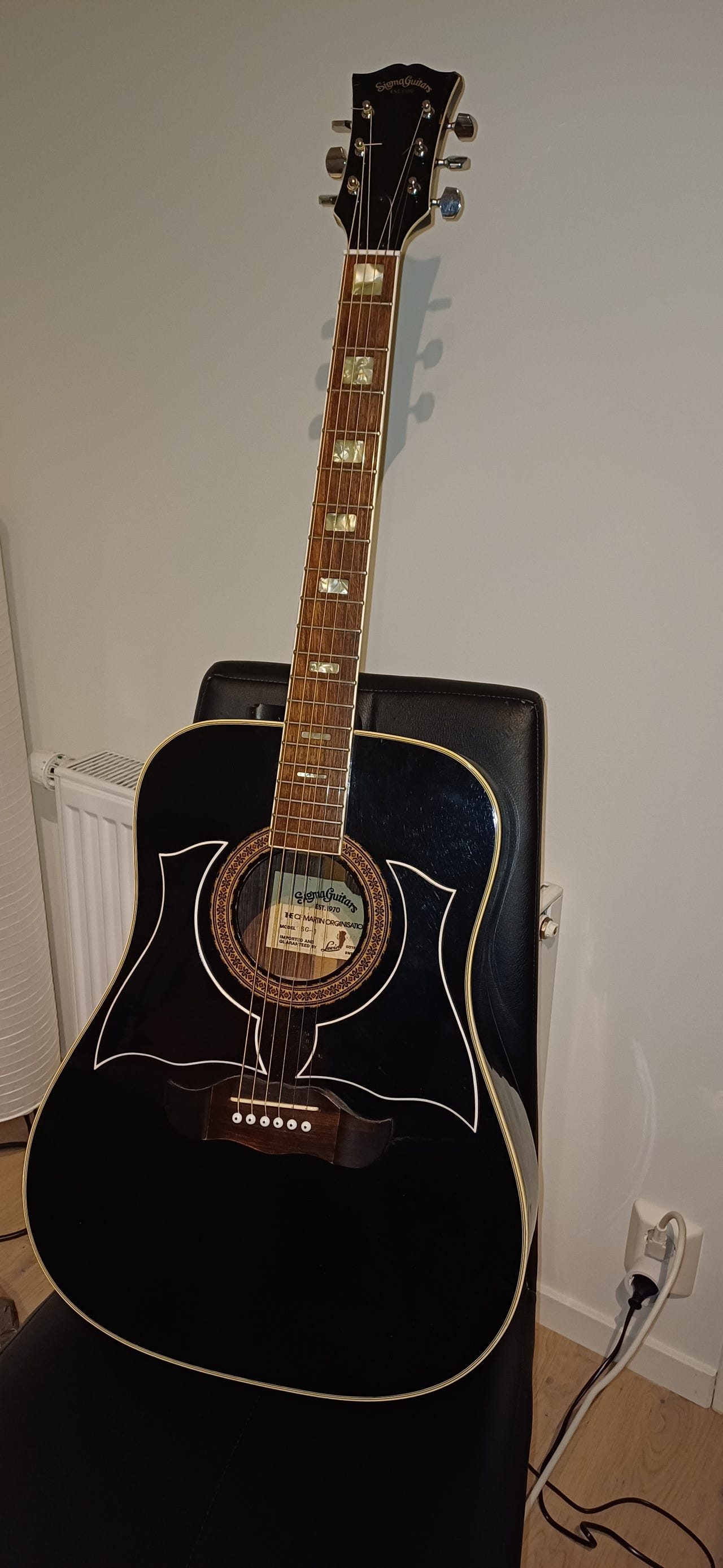 Sigma SG-9 Vintage Dreadnought for Martin & Co from 1970 | Blocket