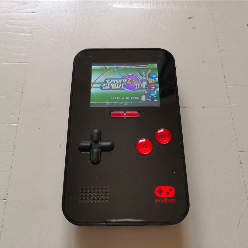 GoGamer portable bärbar spelkonsoll konsoll 16bit arcade | Blocket