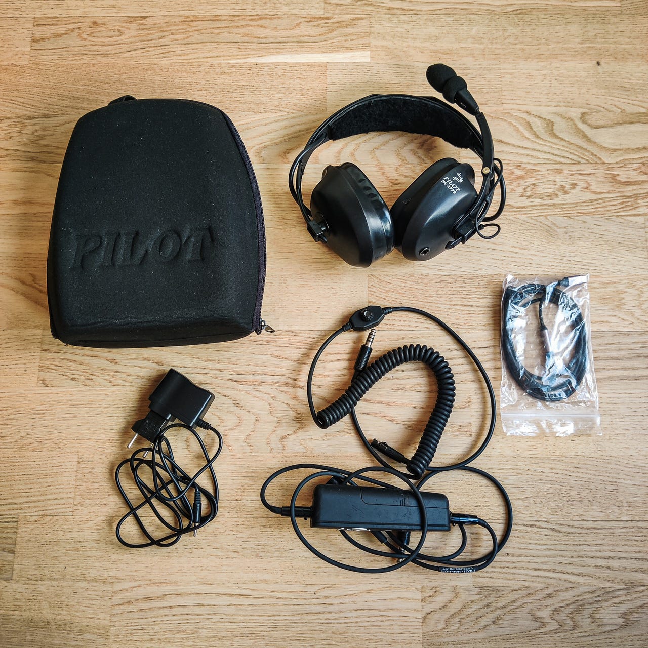 Headset med Bluetooth och Brus reducering | Blocket