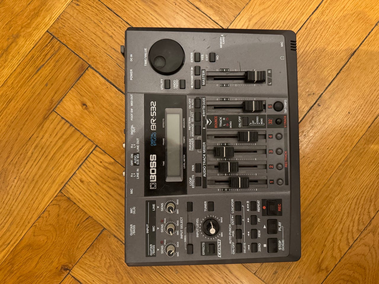 Boss BR-532 Digital Multitrack Recorder | Blocket