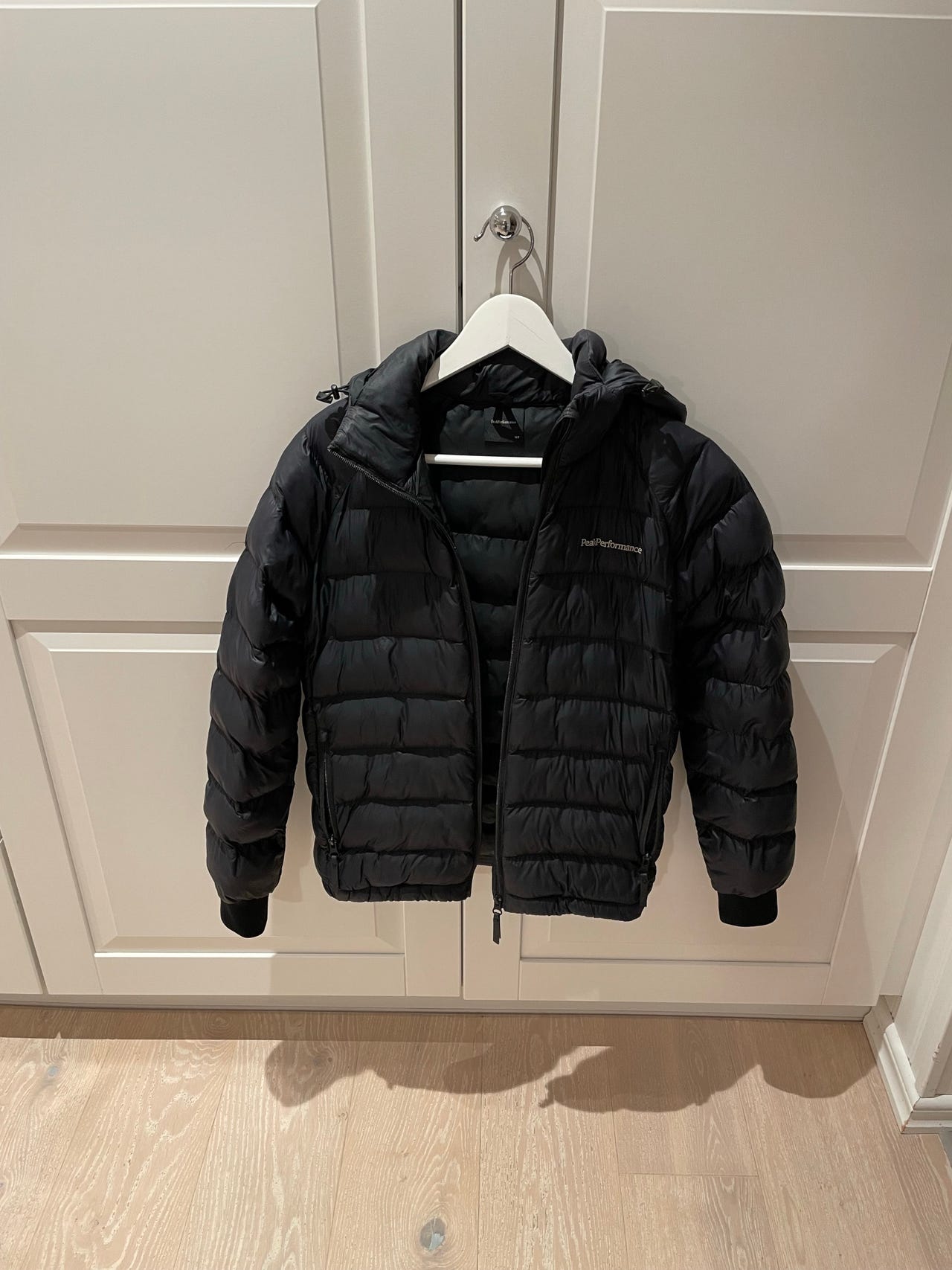 Peak Performance Jacka Svart XS Polyester | Blocket