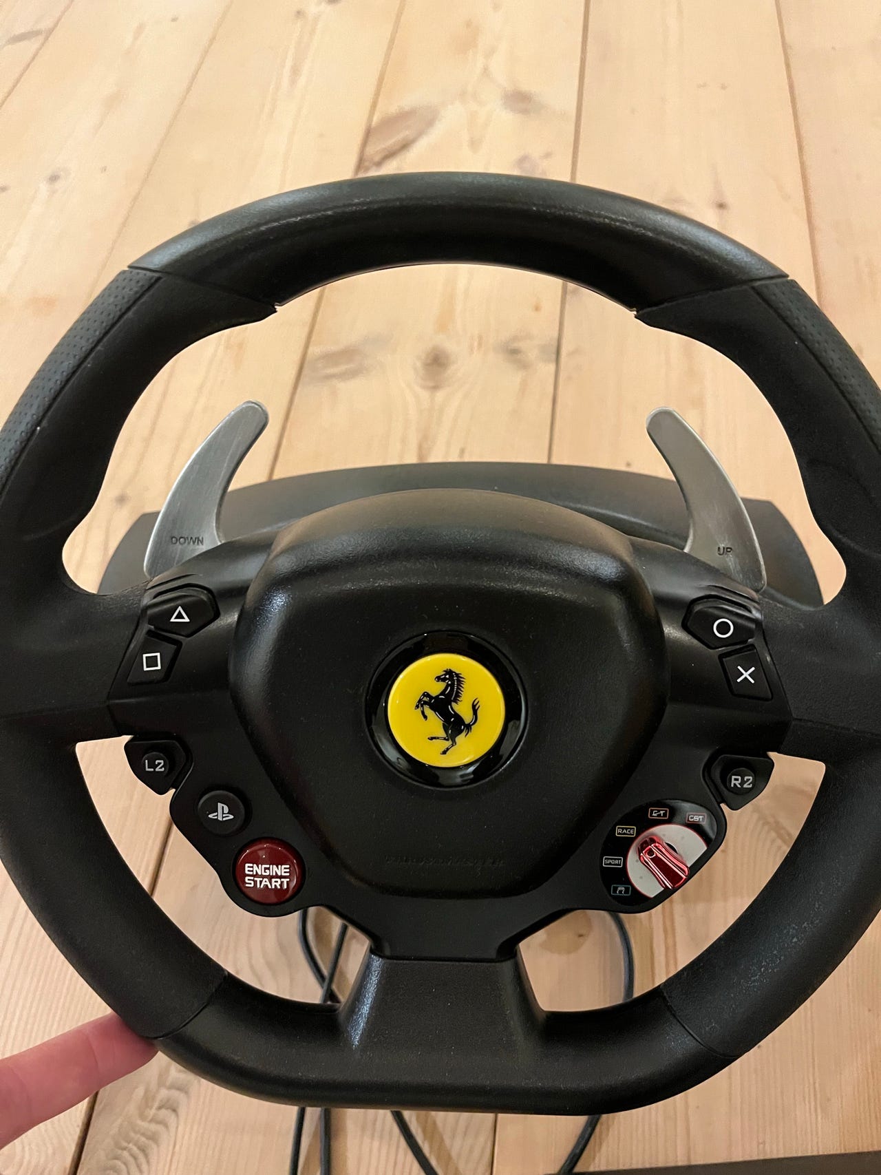 Ferrari Racing Wheel rattstyrning med pedaler | Blocket