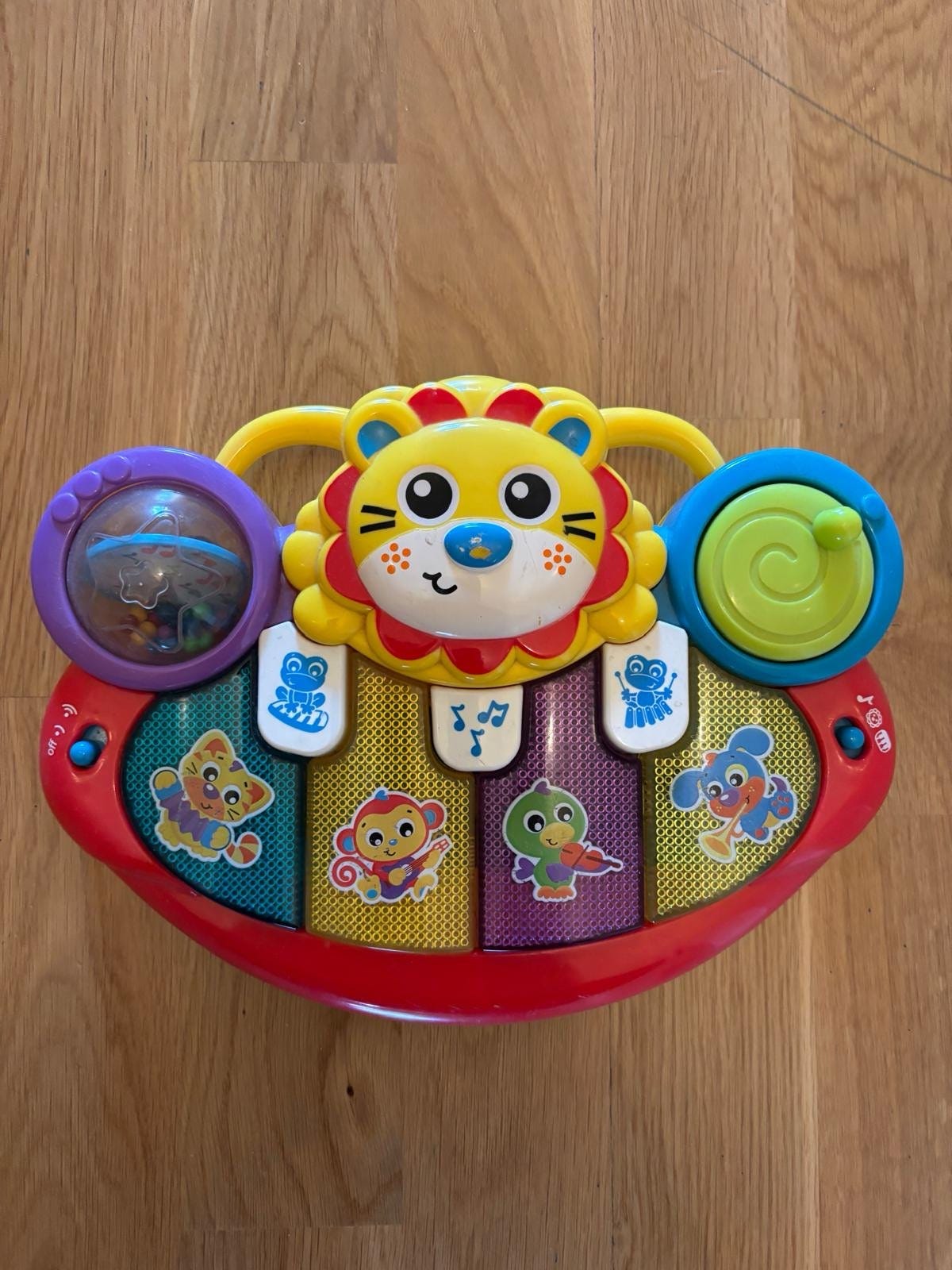PlayGro Jerrys Class Aktivitetsleksak Piano Lejon | Blocket
