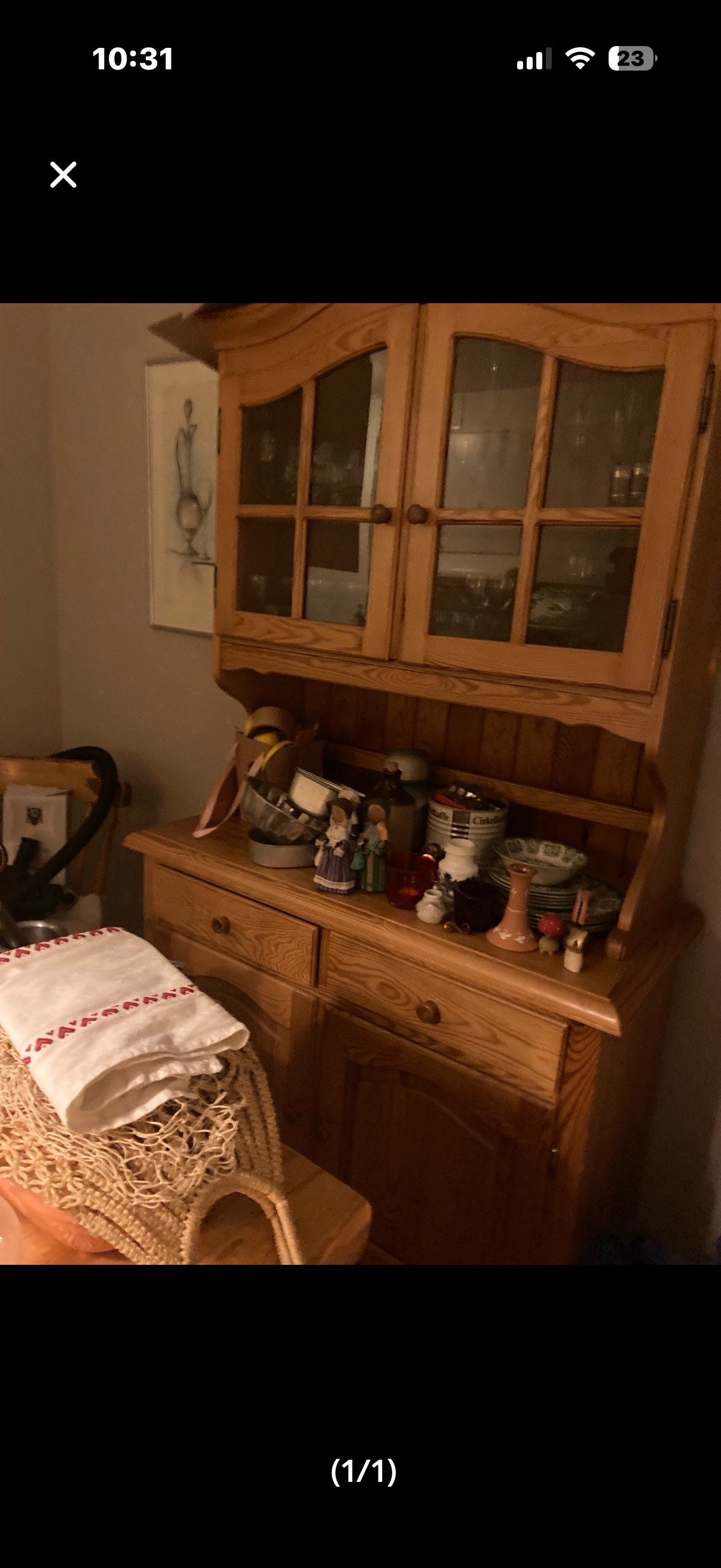 Vitrinskåp bortskänkes | Blocket