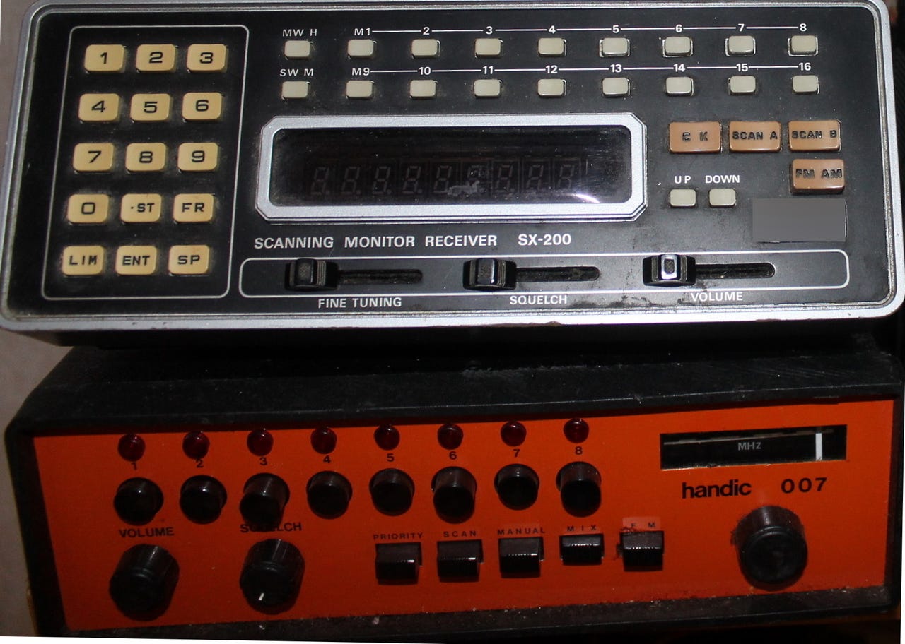 Vintage SX-200 Scanning Monitor Receiver & Handic 007 ex polis taxi ...