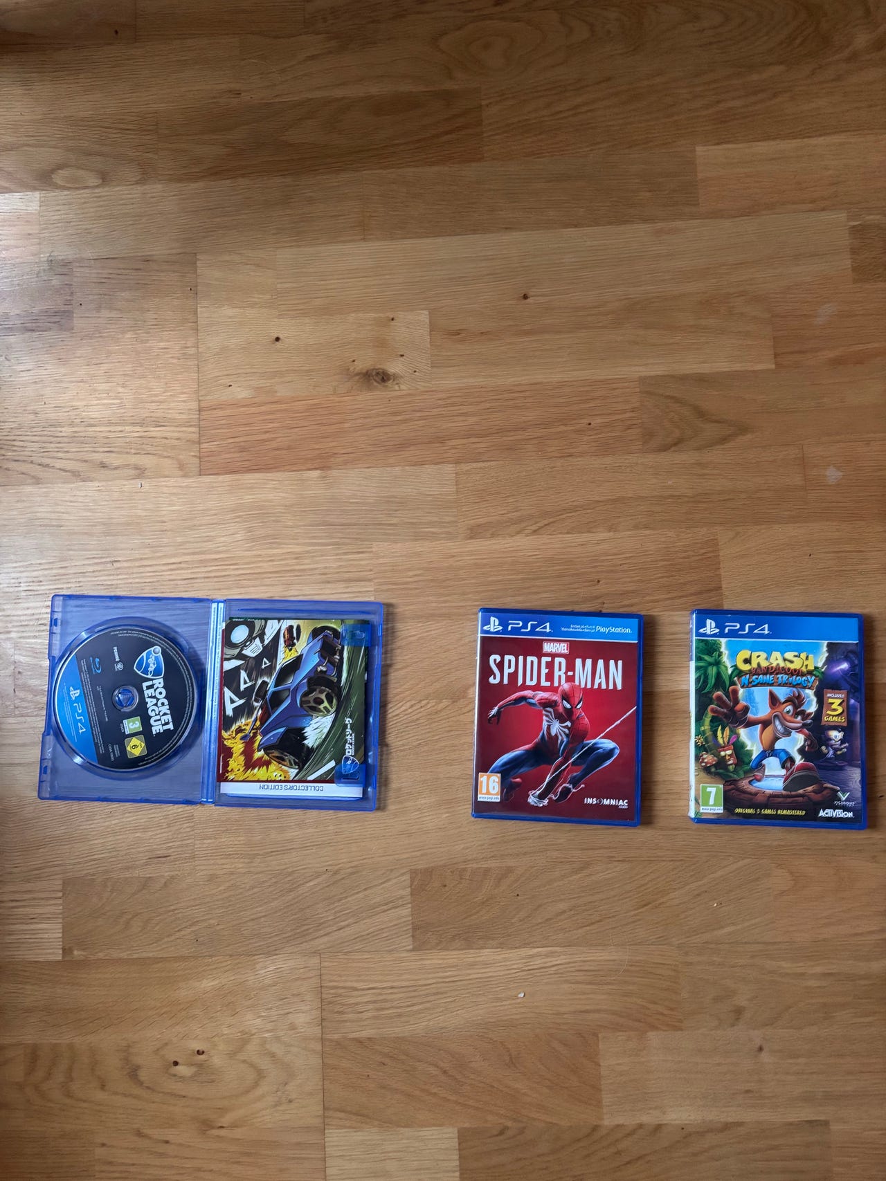 Playstation 4 Spel Crash Bandicoot, Spider-Man, och Rocket League | Blocket
