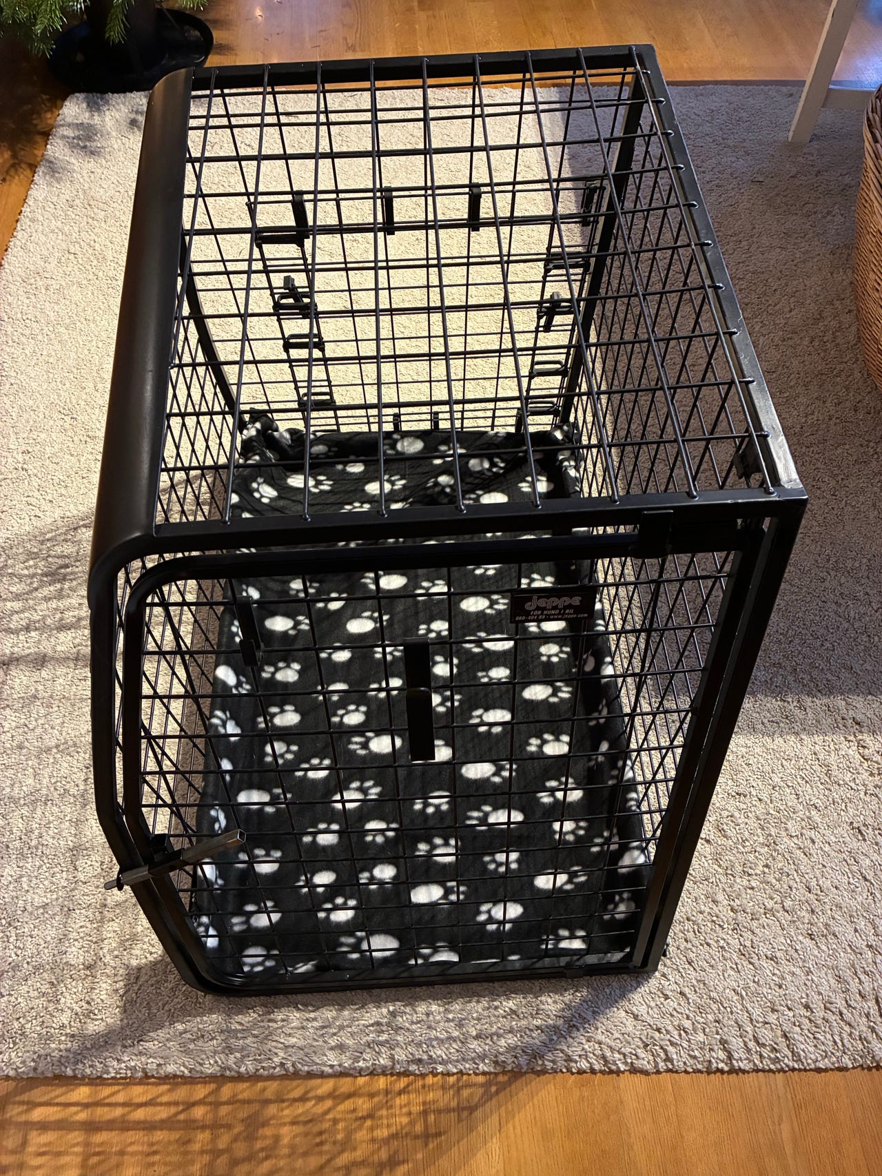 Jeppe Hundbur ”L” för bil | Blocket