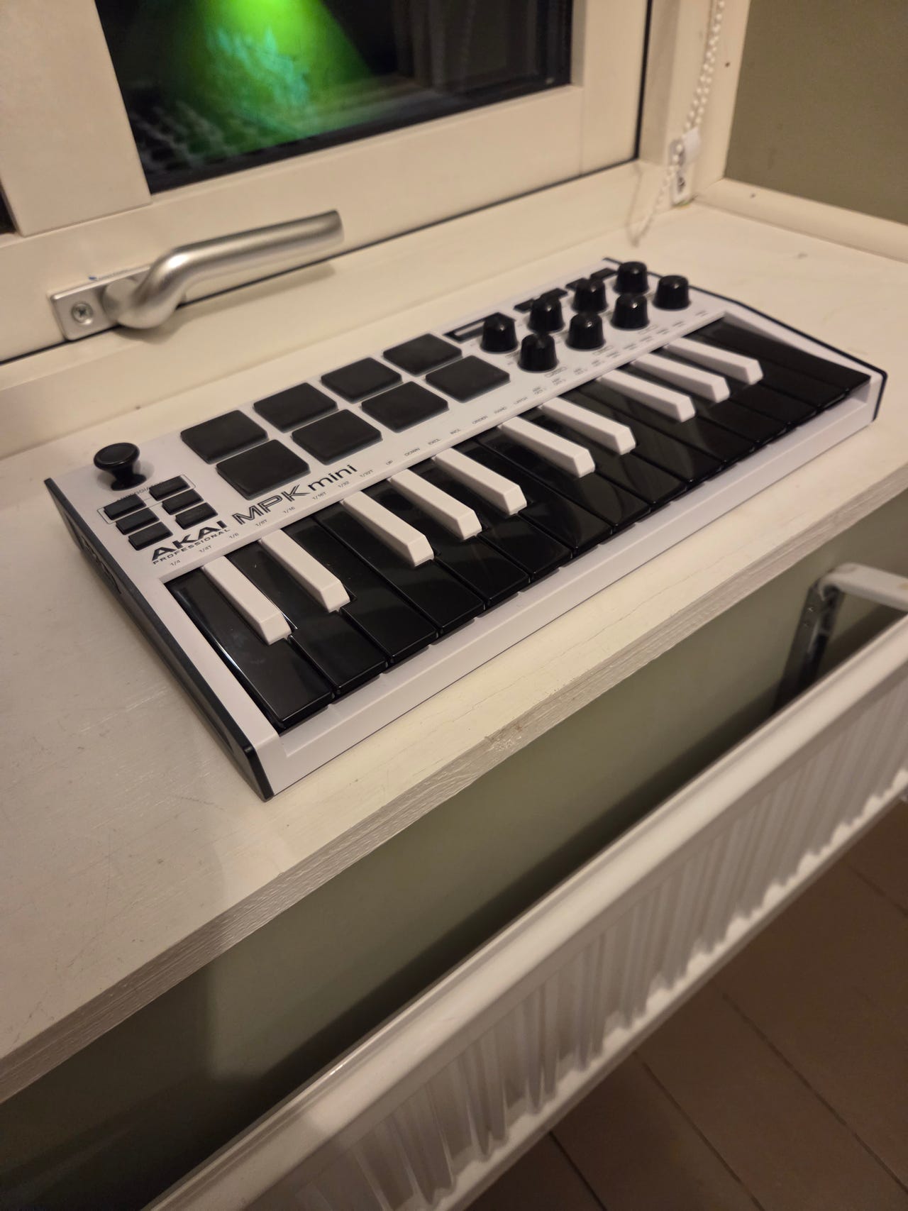 AKAI Professional MPK Mini MK3 | Blocket