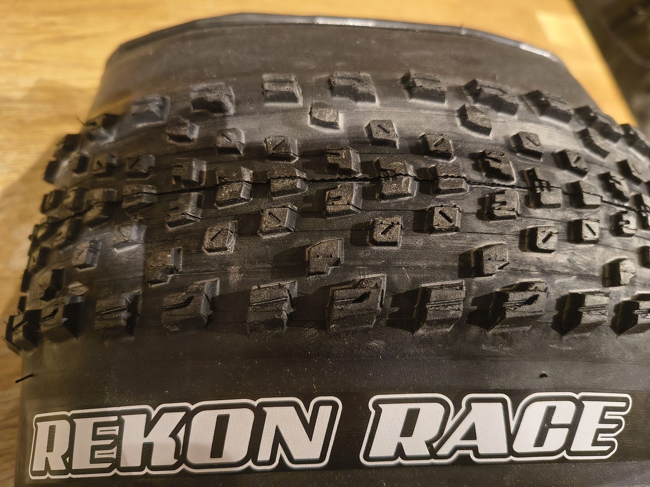 Maxxis rekon race 29x2.4 exo tr | Blocket