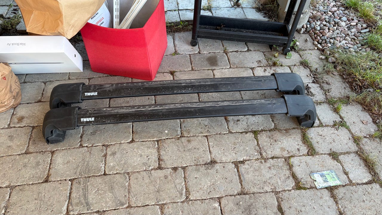 Thule takräcke wingbar med fäste för BMW i4 | Blocket