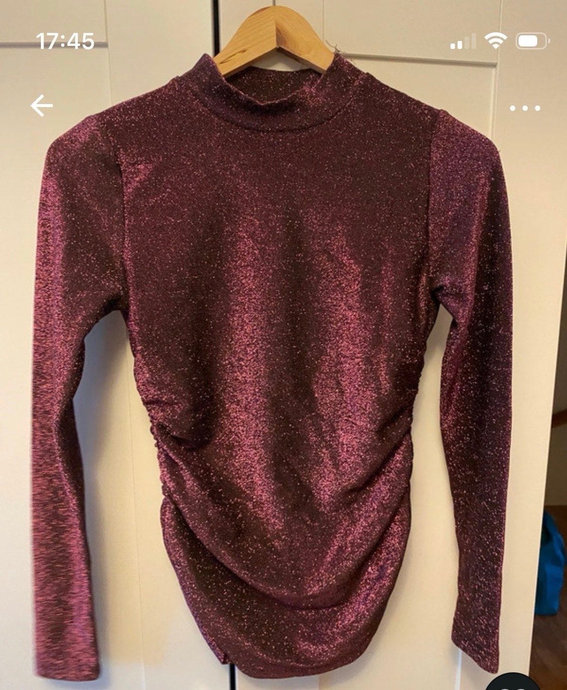 Festlig topp från Gina Tricot | Blocket