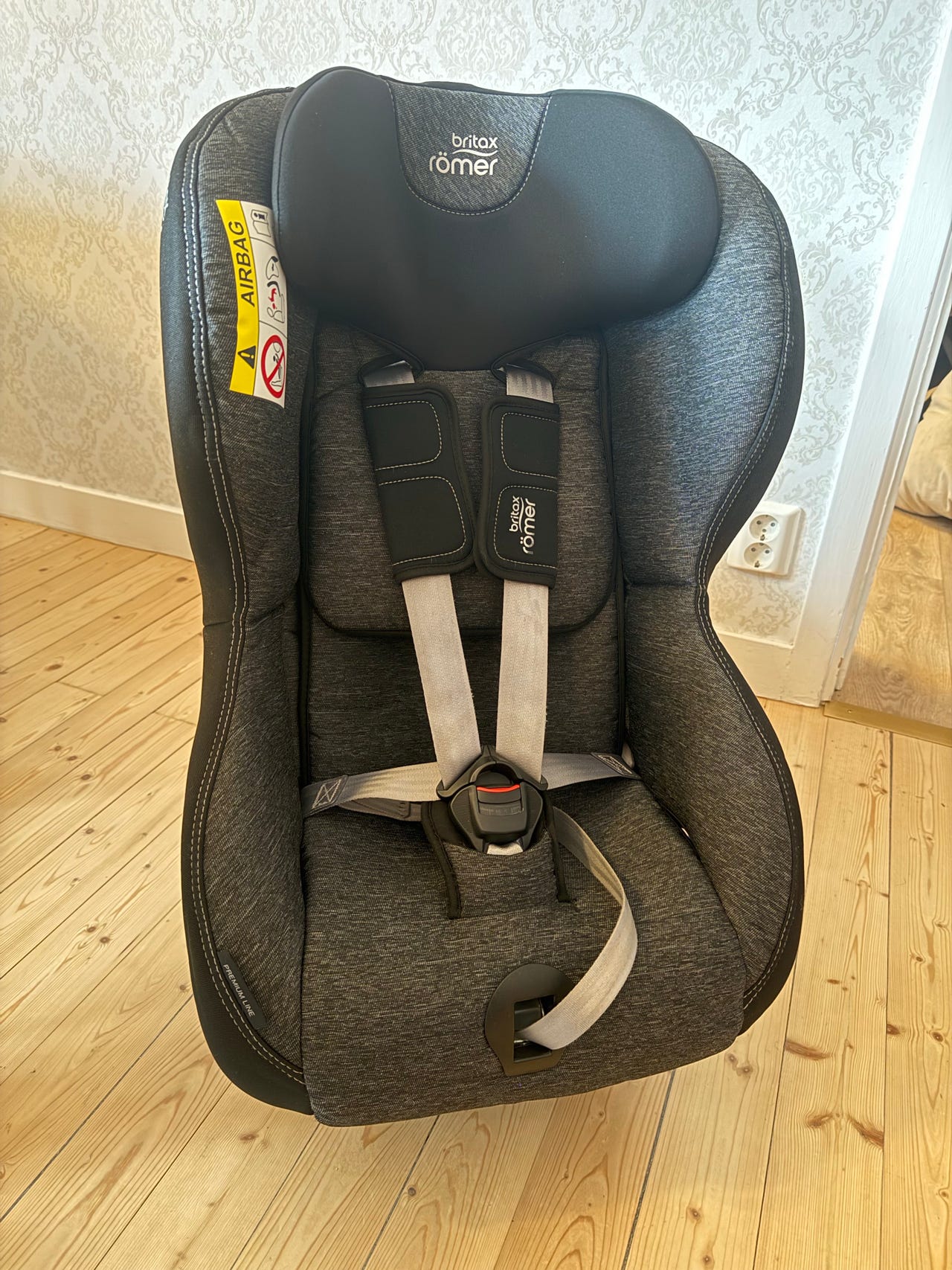 Britax Römer Max-Way plus Bilbarnstol | Blocket