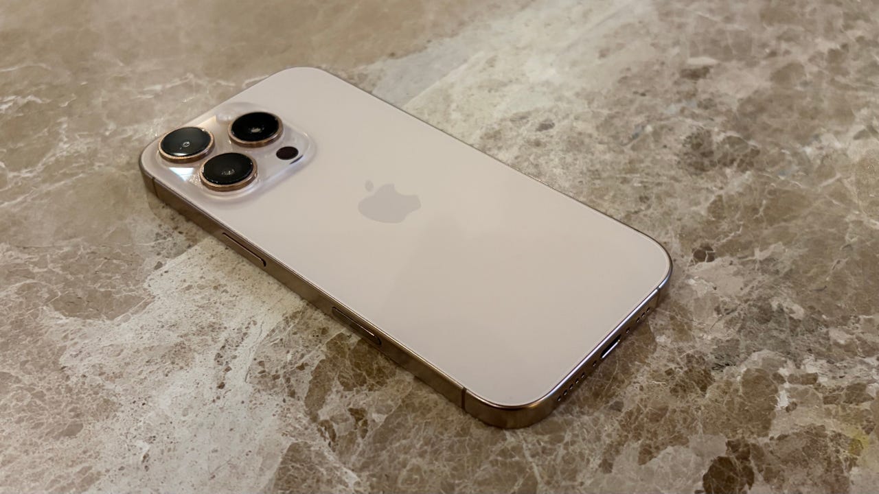iPhone 16 Pro 256 GB Sand | Blocket