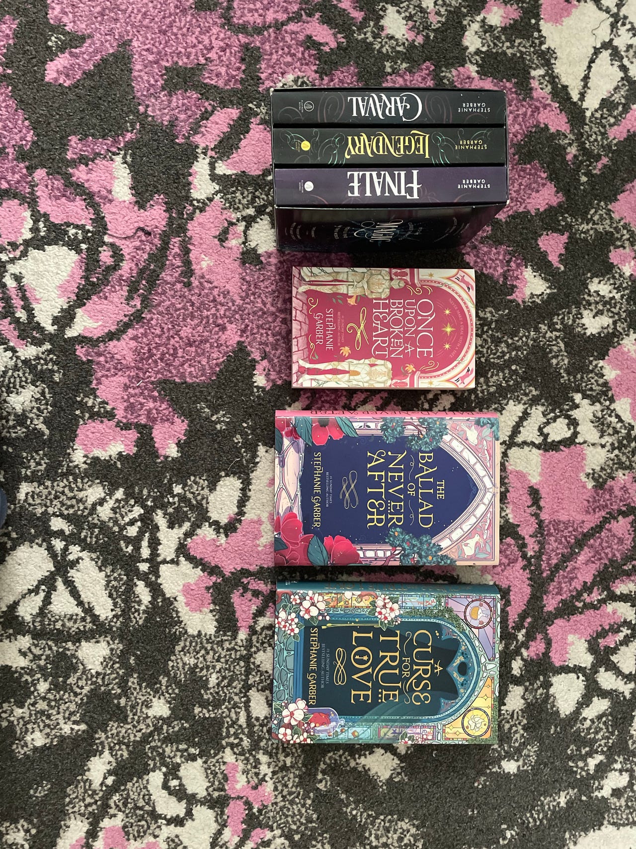 Stephanie Garber böcker | Blocket