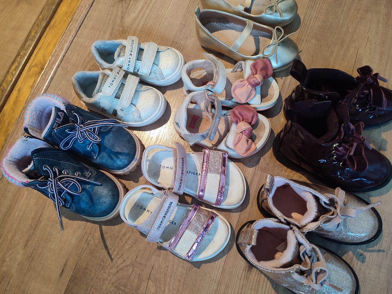 Tommy Hilfiger Flicka barnskor storlek 20 | Blocket