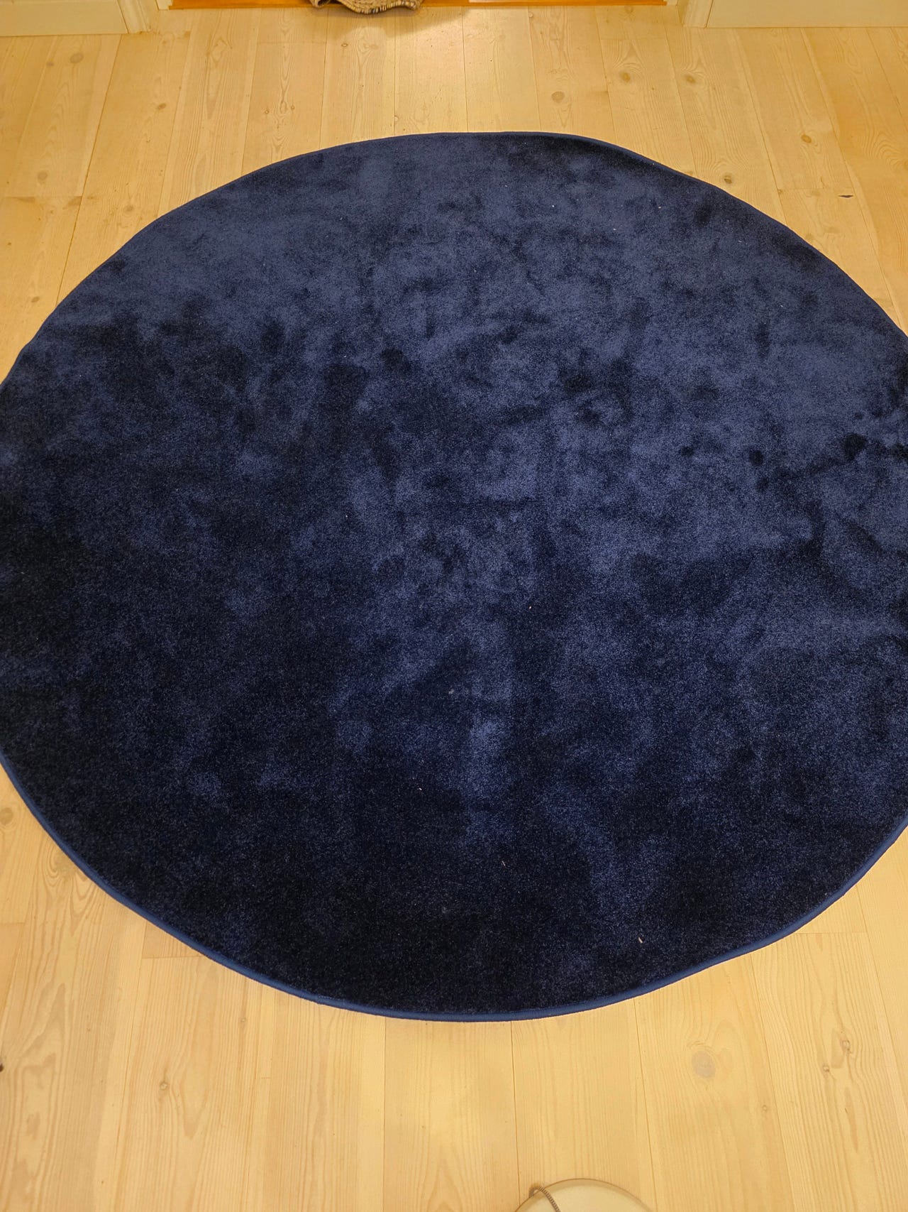 Stor rund matta | Blocket