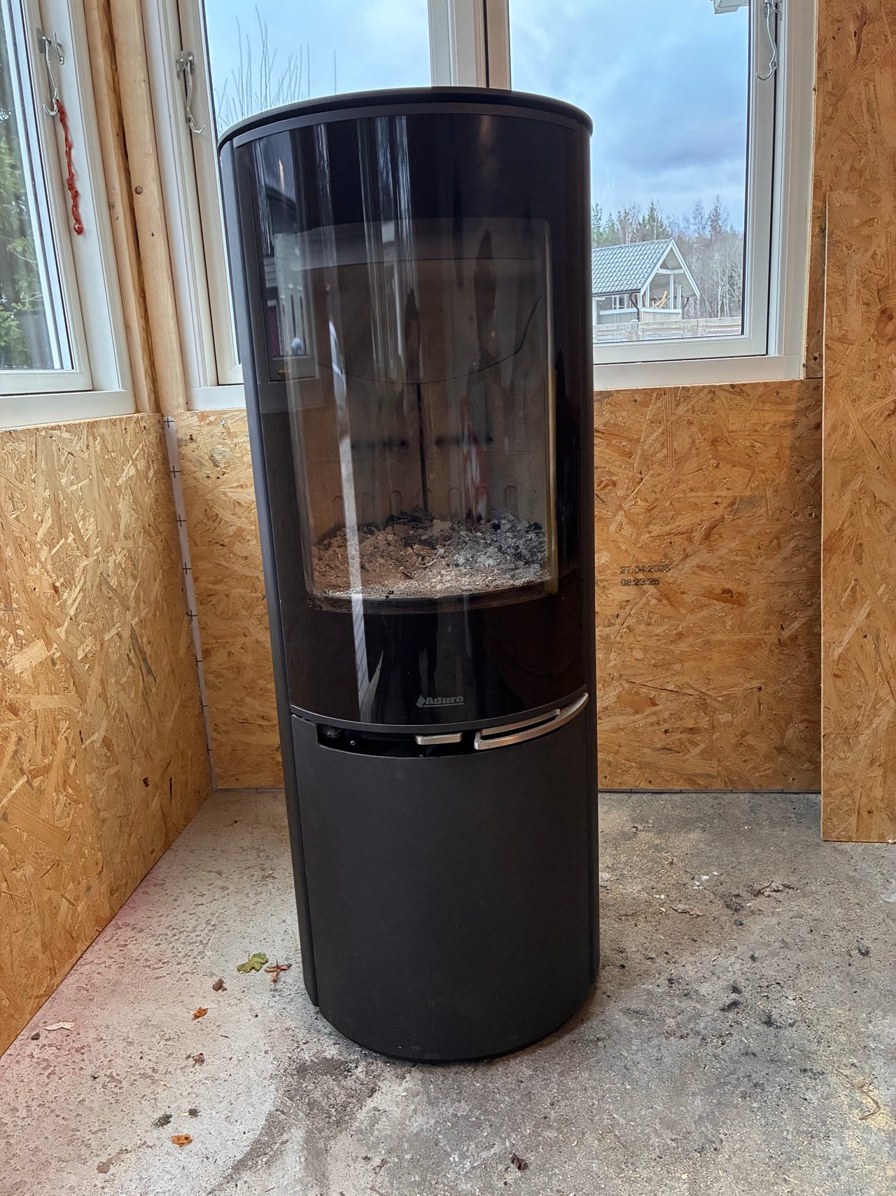 Braskamin rund svart | Blocket