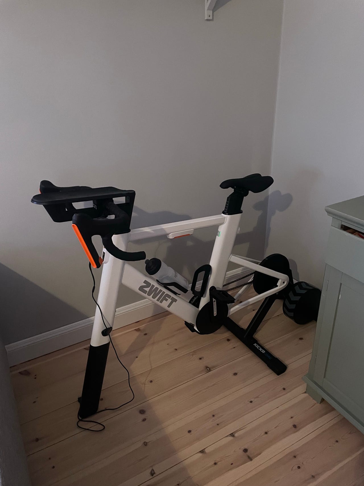 Zwift Trainer träningscykel ny skick | Blocket