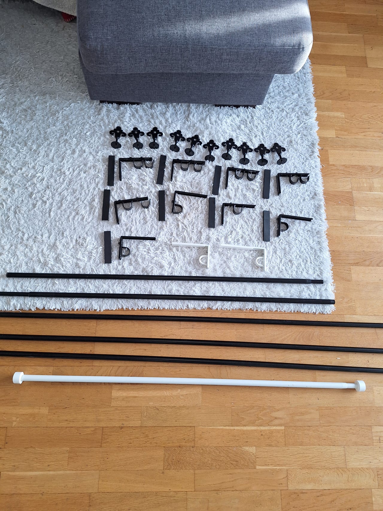 IKEA gardinstångshållare & gardinstångset | Blocket