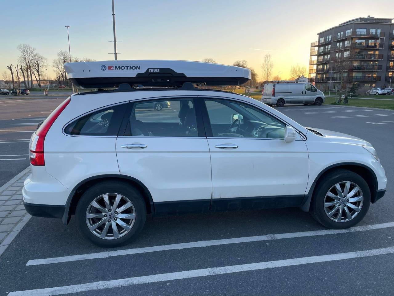 Takbox Thule Motion XT Alpine | Blocket
