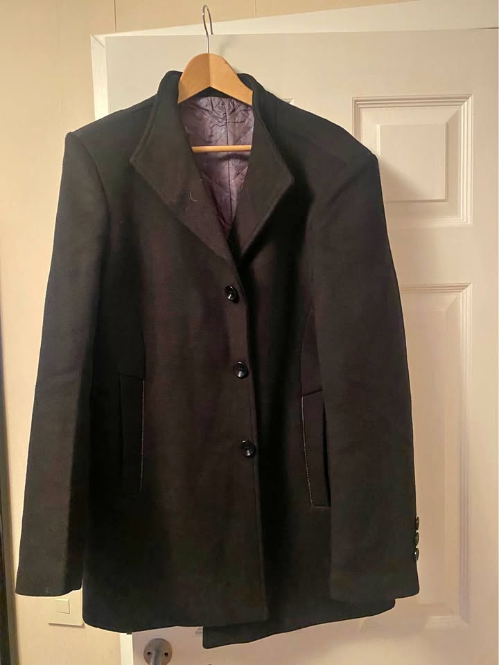 Stilren Svart Överrock – Ullmix – Storlek L (Nyskick) | Blocket