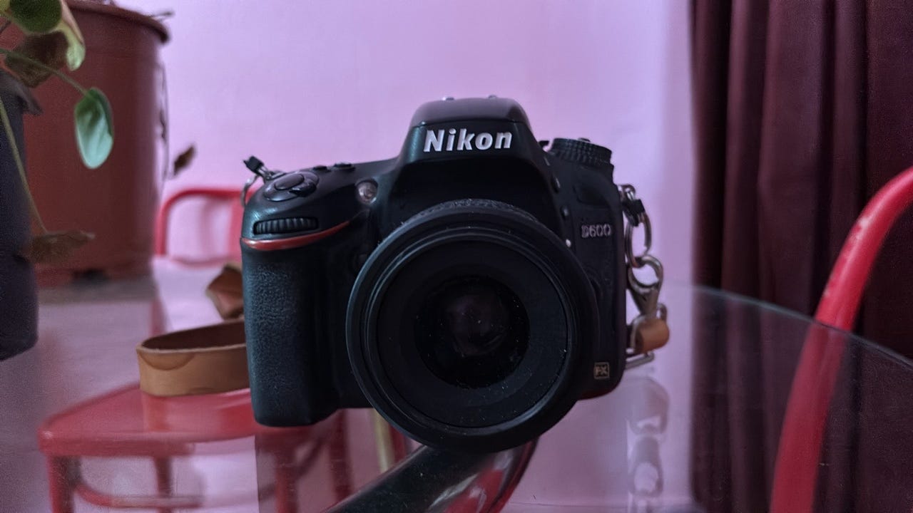 Nikon D600 Digital systemkamera + 35 mm Objektiv + Kameraväska | Blocket
