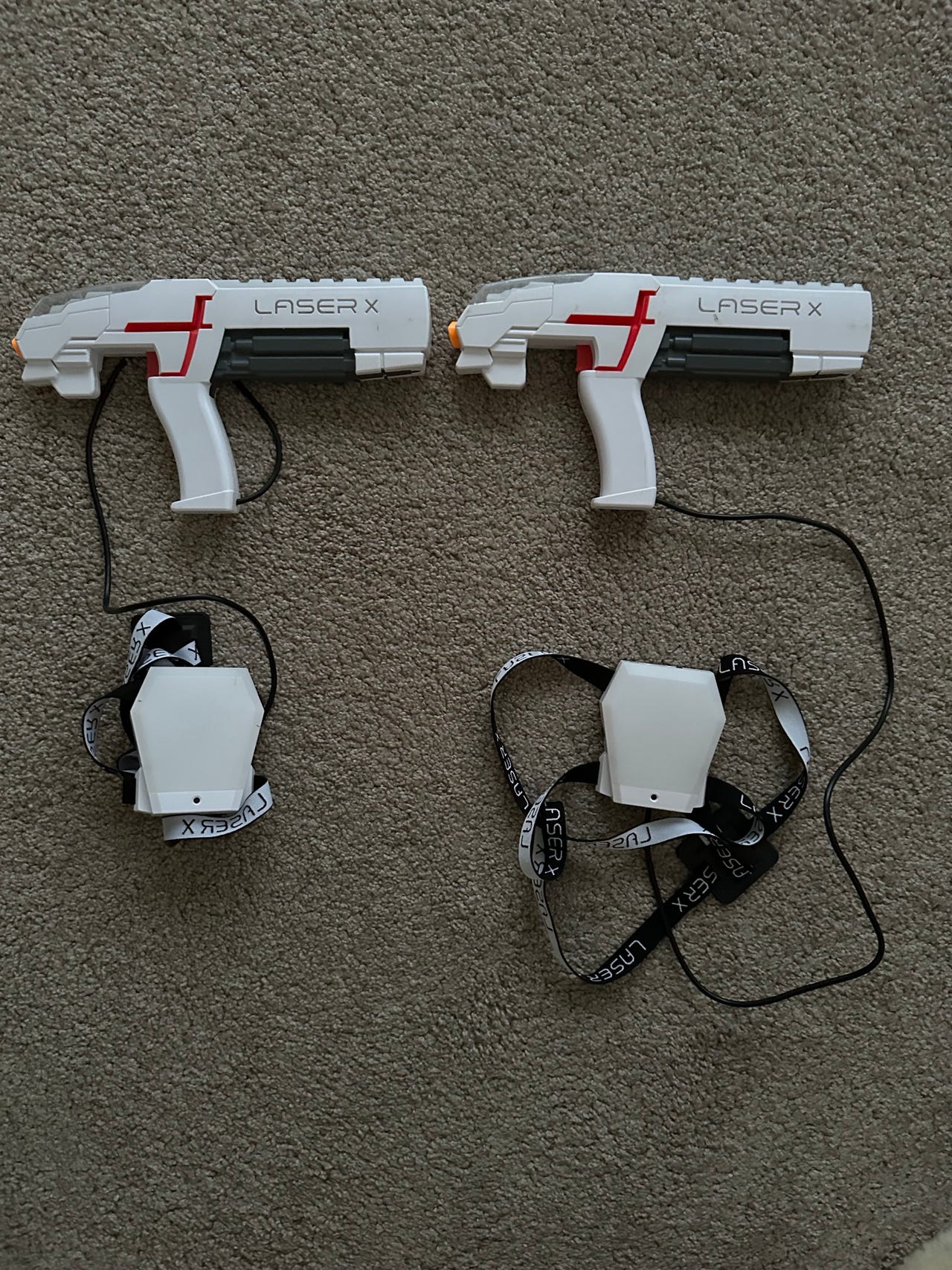 Laser X stridsspel med västar och pistoler – komplett set | Blocket