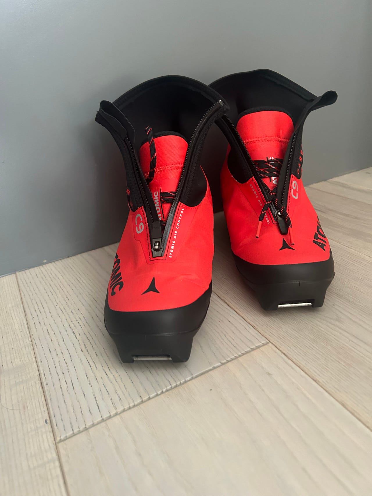 Längdpjäxa Atomic C9 CARBON 43-1/3 | Blocket