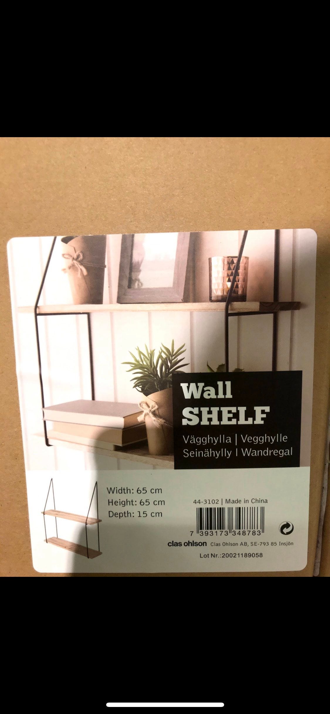 Två vägghyllor | Blocket