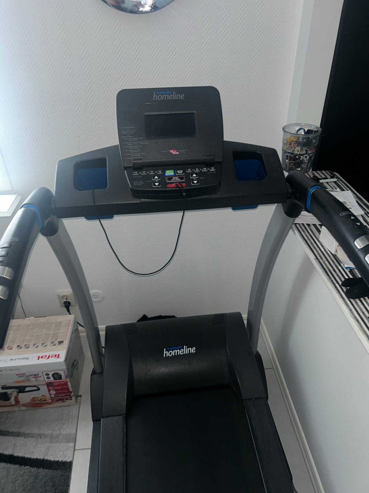 Movant Homeline tr800 Treadmill löpband svart | Blocket