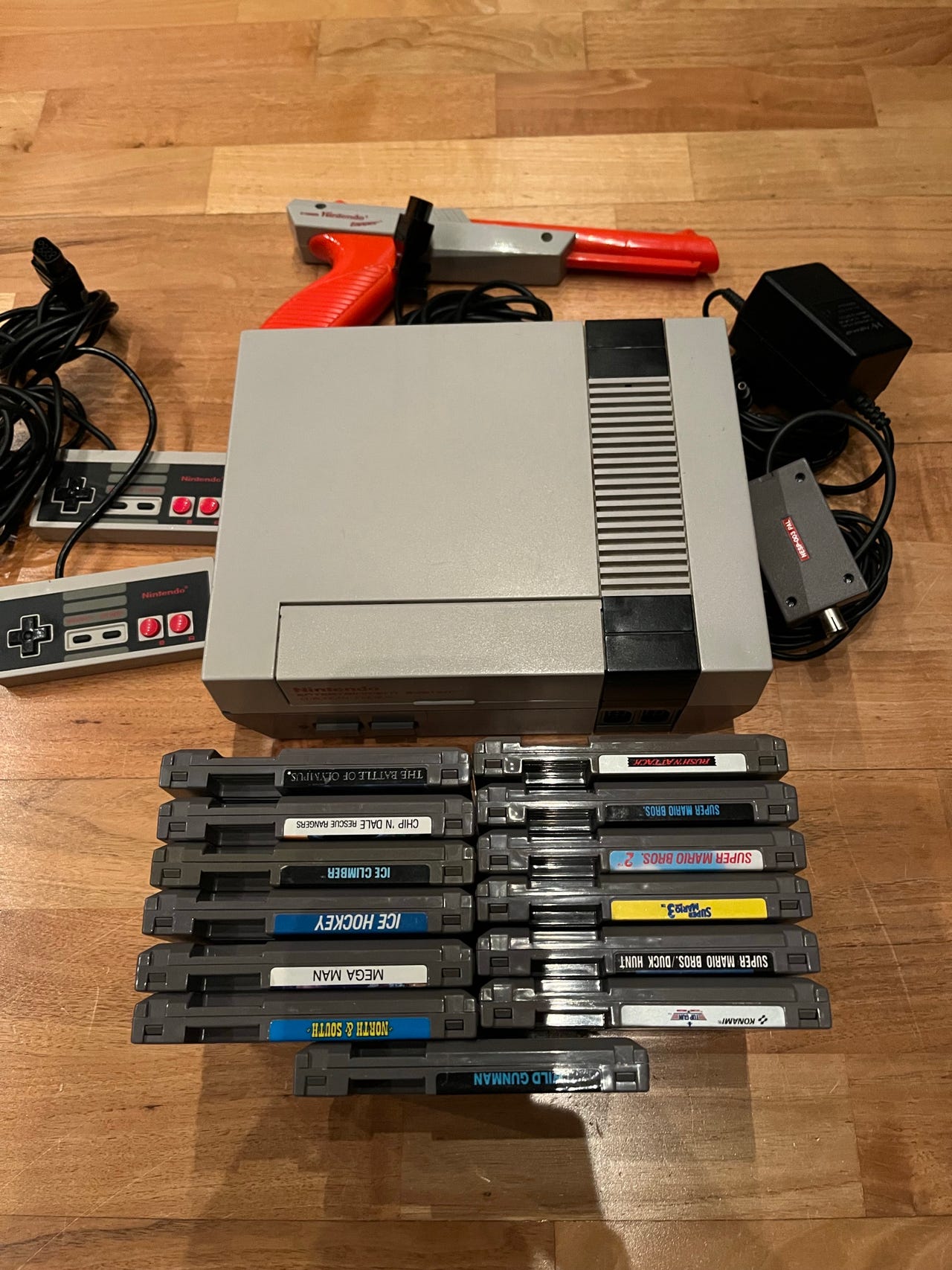 Nintendo Nintendo 8-bit Spelkonsol med tillbehör och spel | Blocket