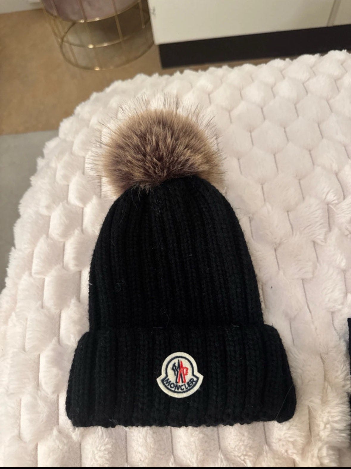 Moncler Mössa Svart One size Dam | Blocket