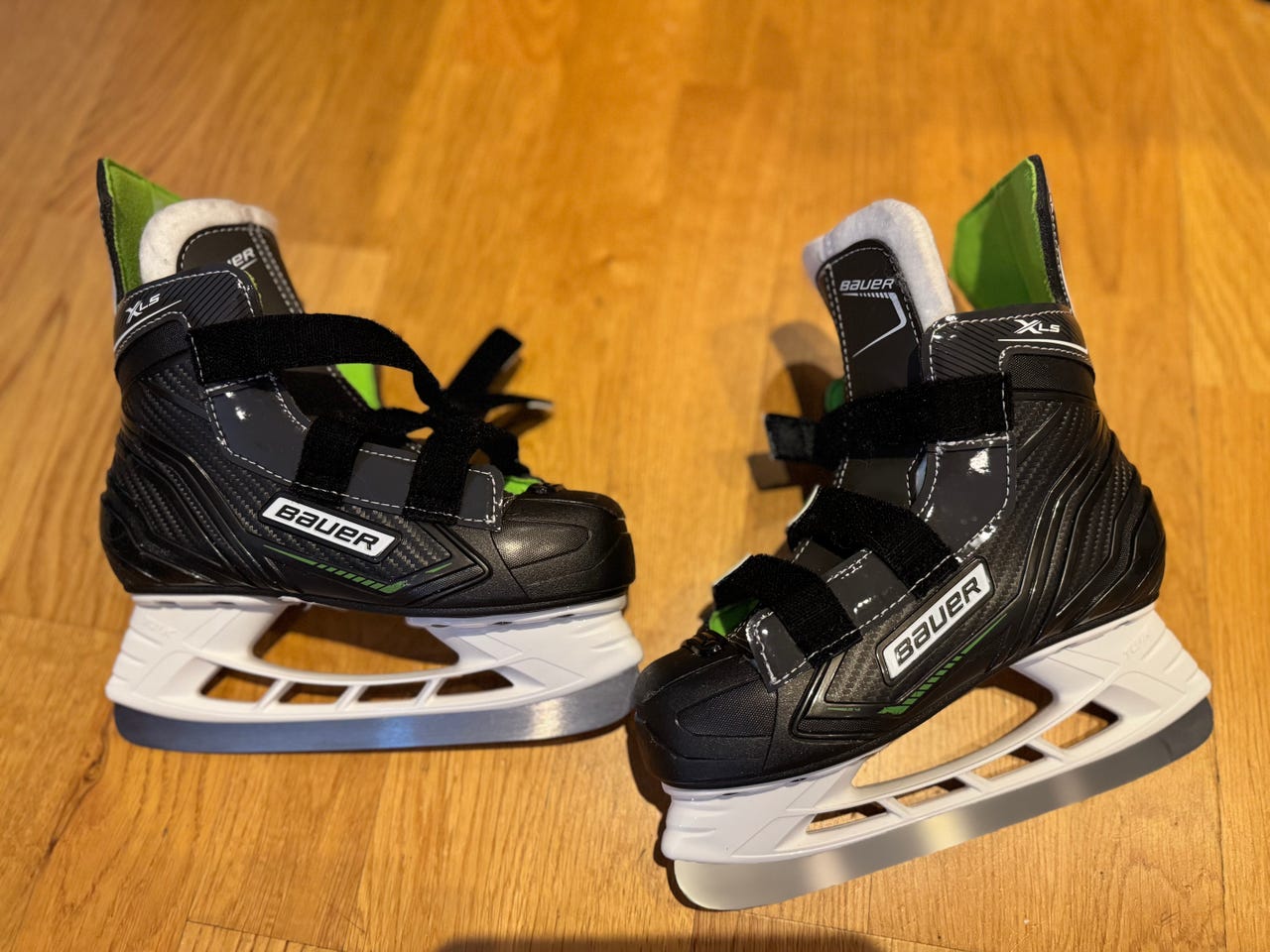 Bauer Ishockeyskridskor Barnstorlek 32 Svart | Blocket