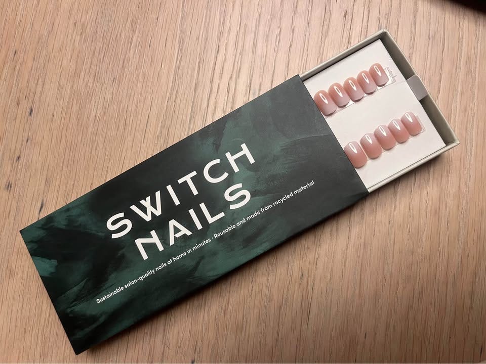 Switch nails, french ombre | Blocket