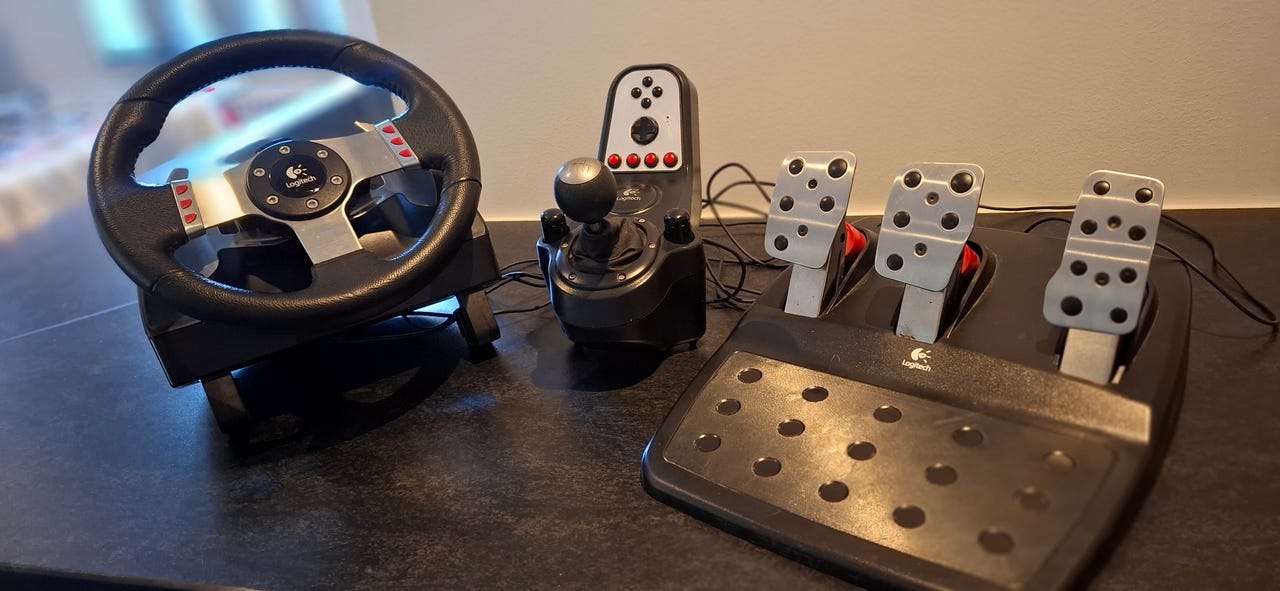 Logitech G27 Racing set. | Blocket