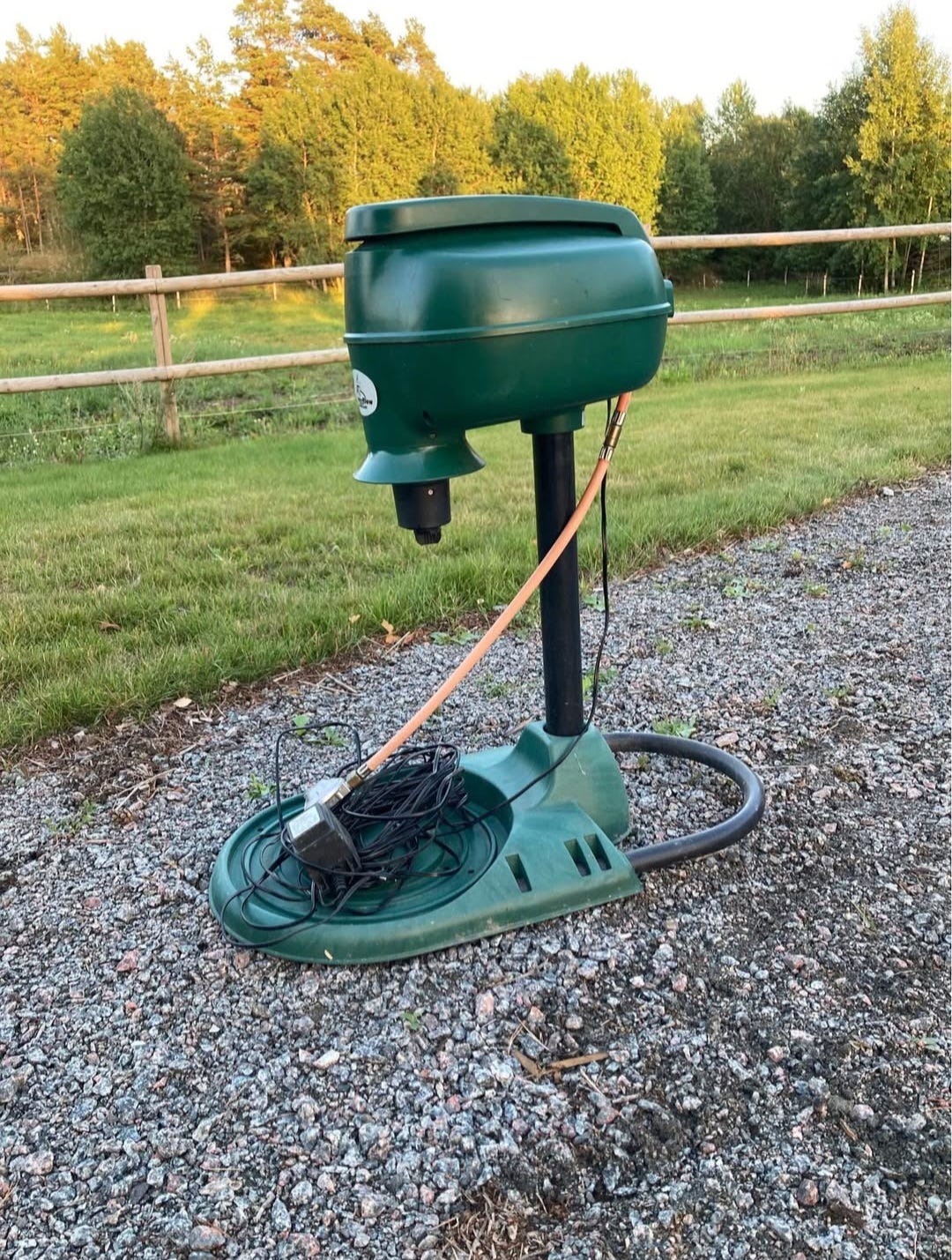 (nypris 8000kr) Mosquito Magnet Pioneer myggfälla/dödare | Blocket