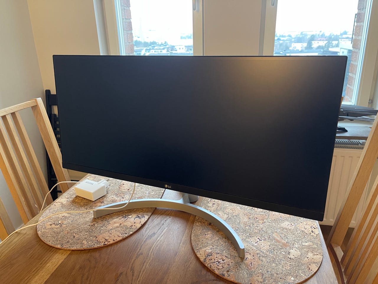 LG 29" 21:9 UltraWide 29WN600-W | Blocket