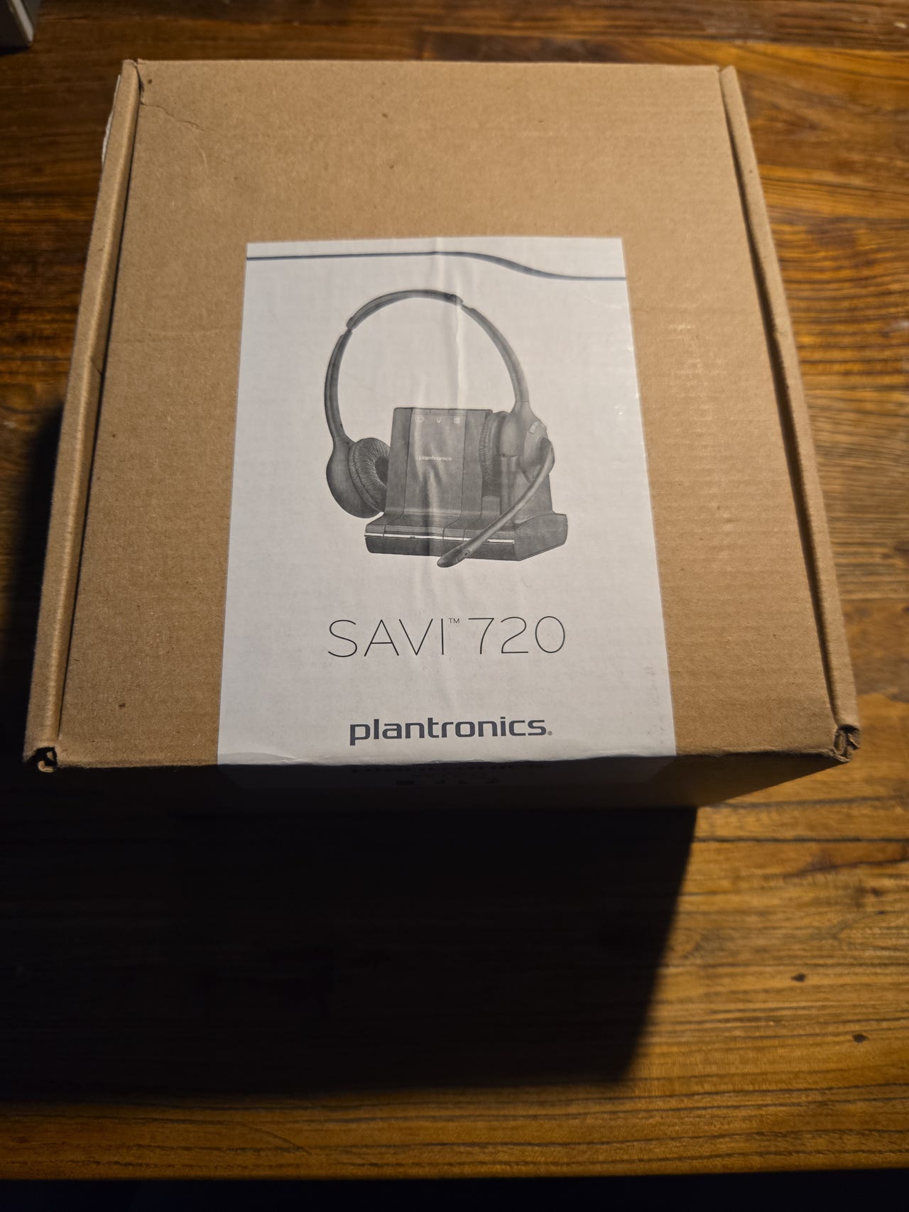 Plantronics Savi 720 – Trådlöst kontorsheadset med laddstation | Blocket