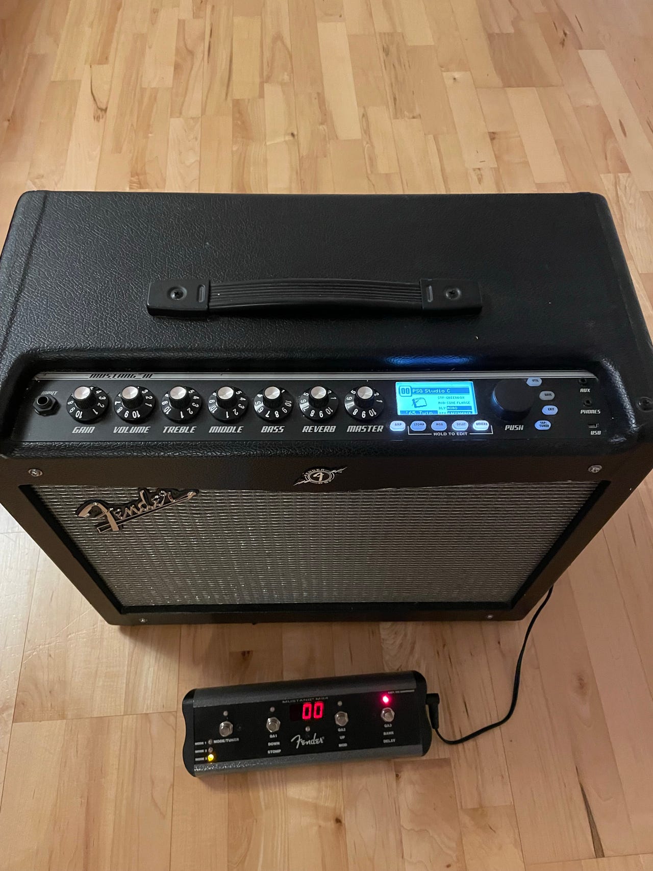 Fender Mustang III, Gitarrförstärkare Svart | Blocket