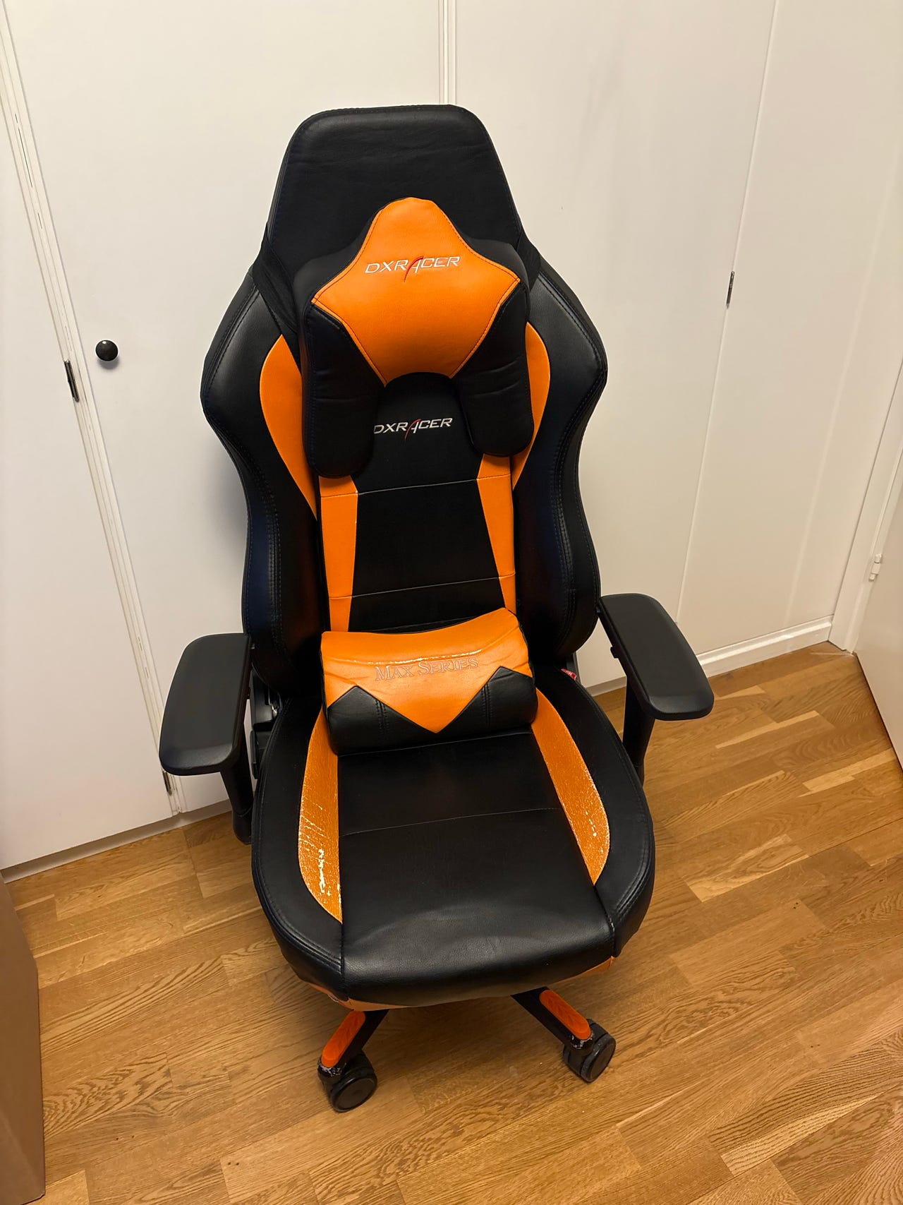 Dxracer gaming stol | Blocket
