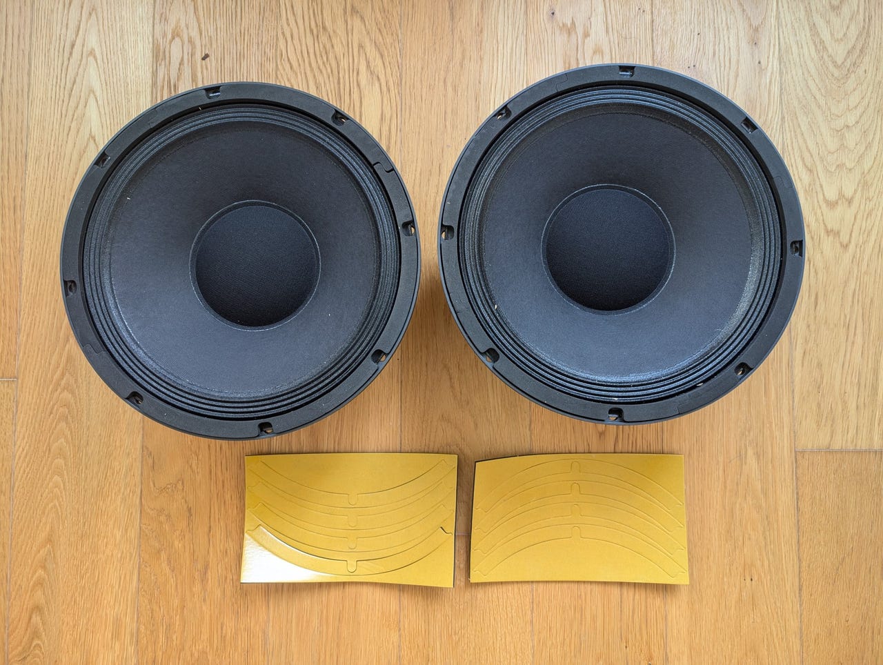 2 Beyma 12xa30nd + 3 Beyma FD-2XA crossover | Blocket